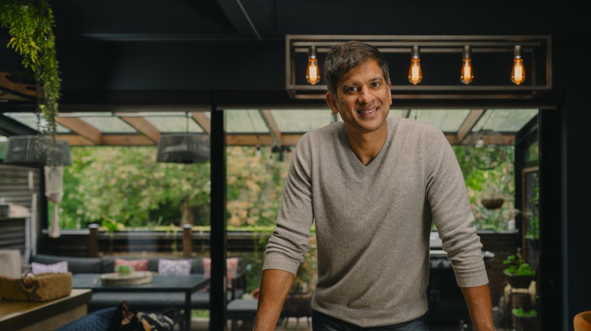 Dr Rangan Chatterjee looks at our use of prescription drugs for Channel 4 | Channel 4